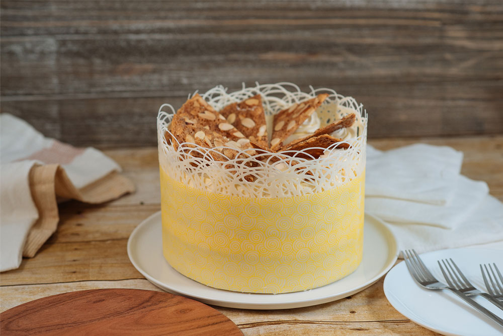 Viennese Almond White Chocolate Cake — ifiGOURMET